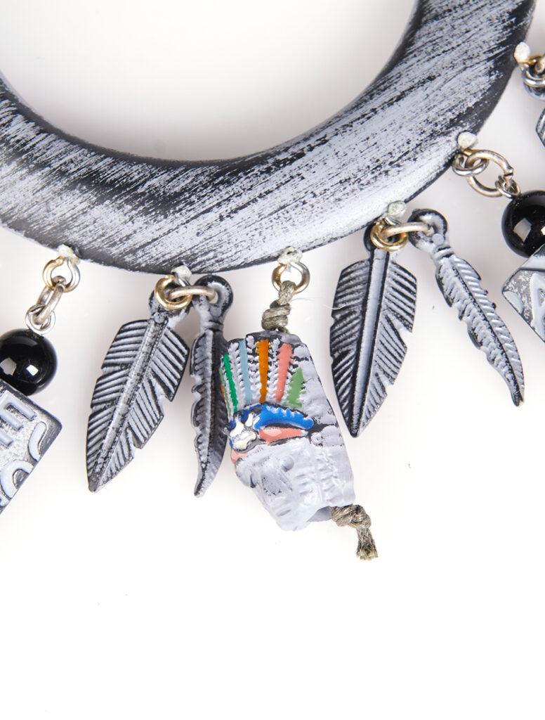 Pvc bracelet with pendants - Save The Queen!